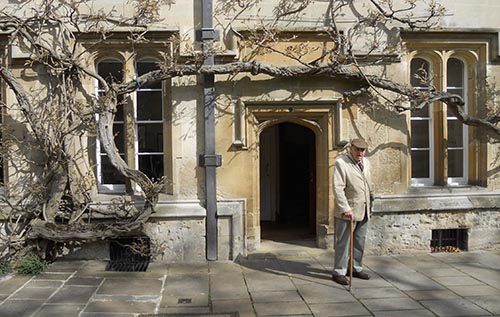 Remembering George Cawkwell - University College Oxford (Univ) Univ Oxford