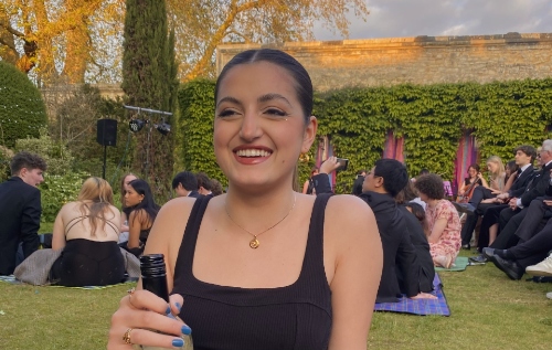 Profile: Zoë Shah - University College Oxford (Univ) - Univ