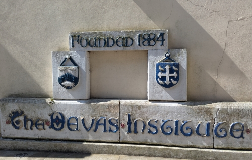 Univ Ambassadors visit Devas Club - University College Oxford (Univ) - Univ