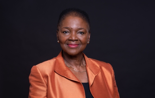 Baroness Amos publishes maternity and neonatal report - University ...